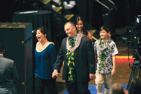 Hawaii’s new Gov. Green aims to end tax on food, medication | News ...